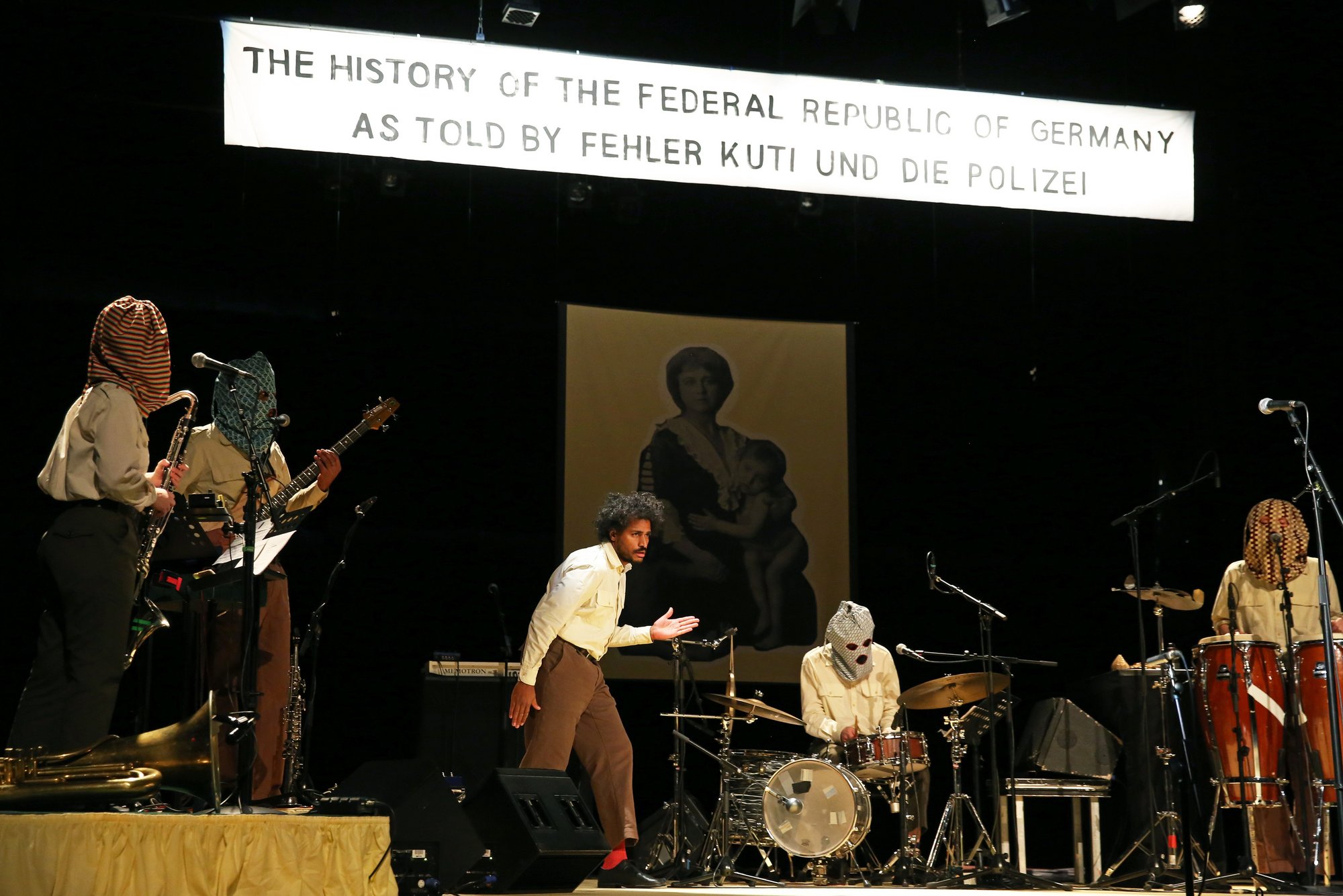 HAU Hebbel am Ufer - Julian Warner - The History of the Federal ...