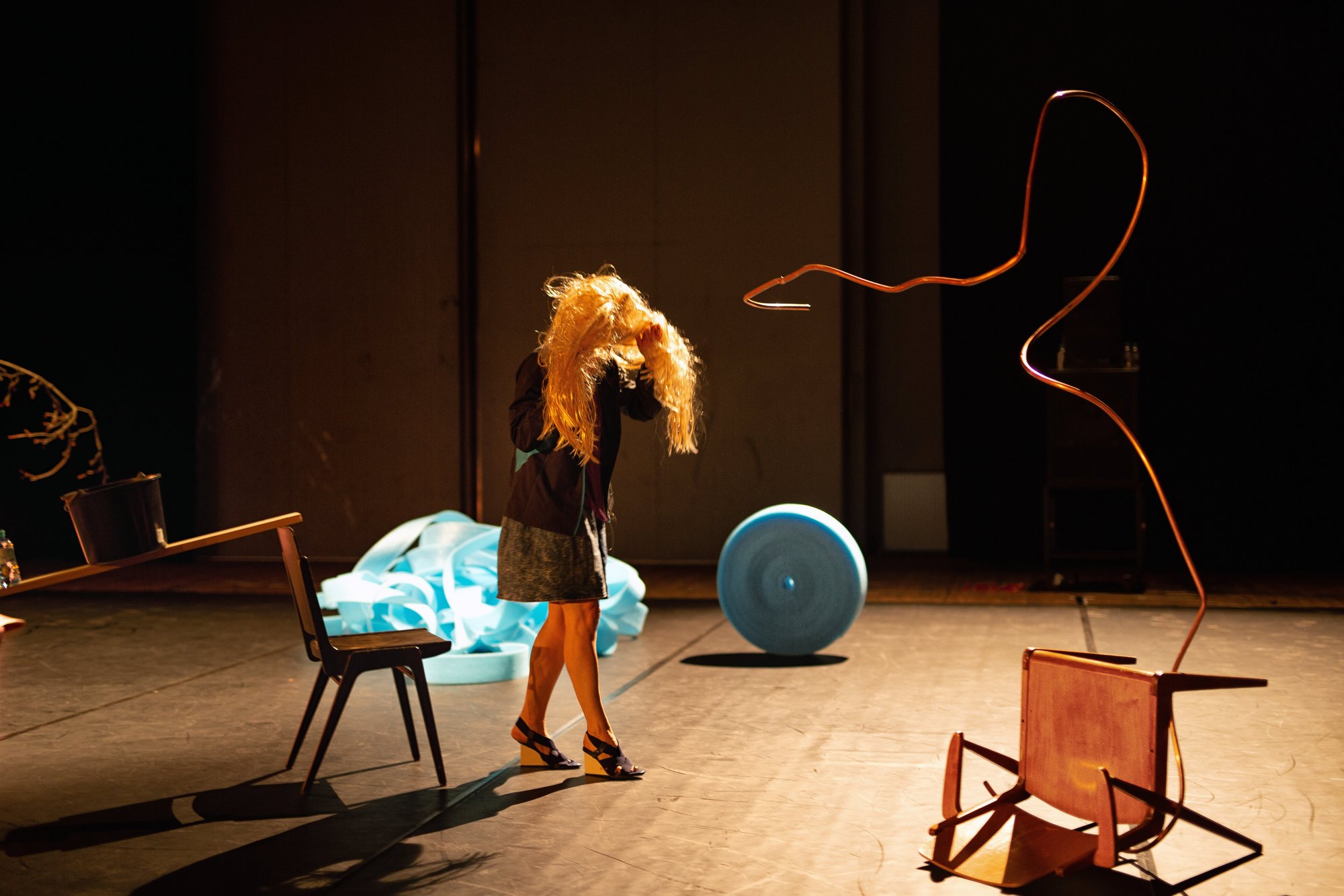 HAU Hebbel am Ufer - Meg Stuart & Mark Tompkins - One Shot